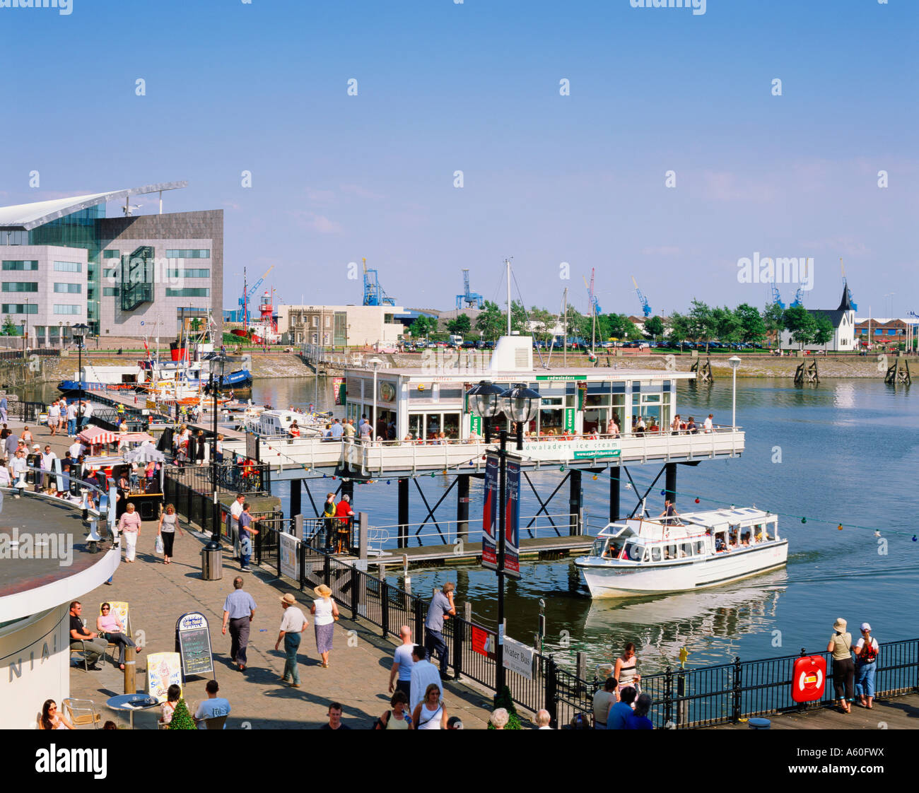 GB WALES CARDIFF CARDIFF BAY MERMAID QUAY Stock Photo - Alamy