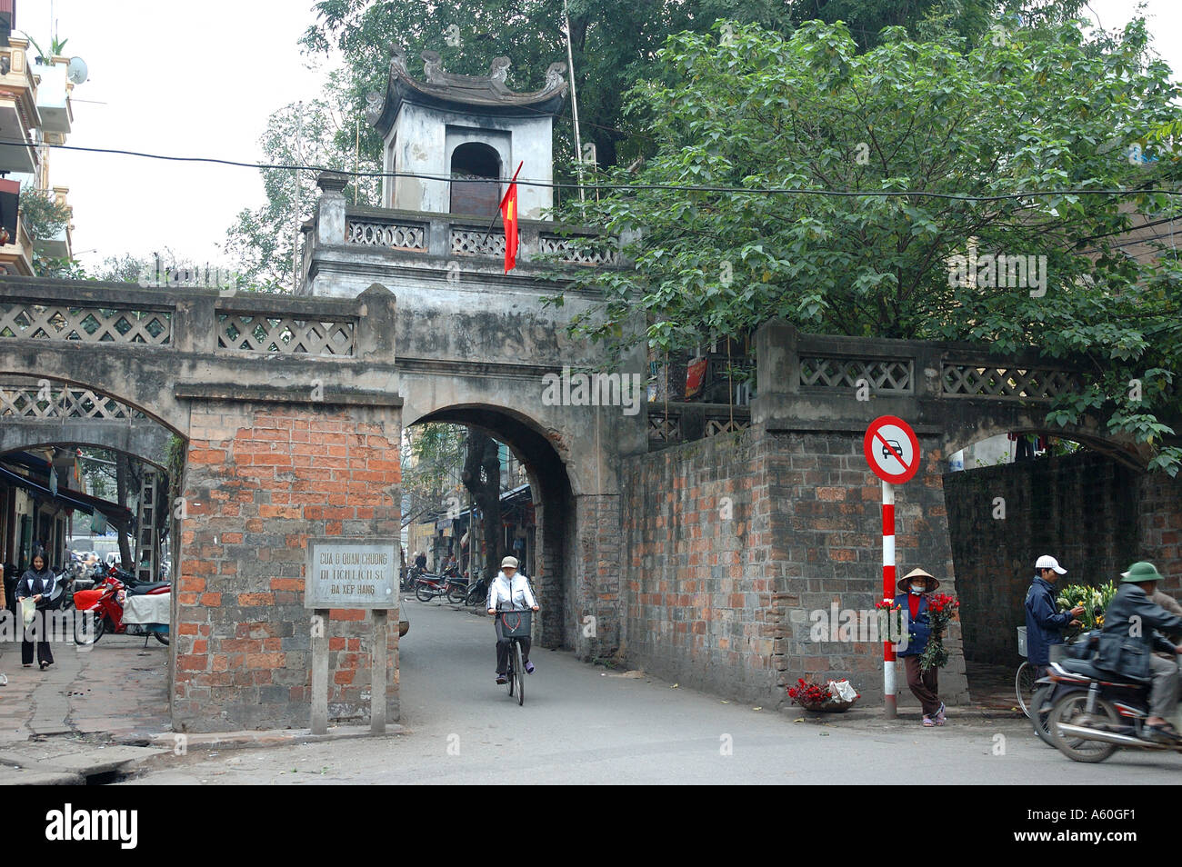 Hanoi buildings street dwelling in the Old Quarter Vietnam South East ...