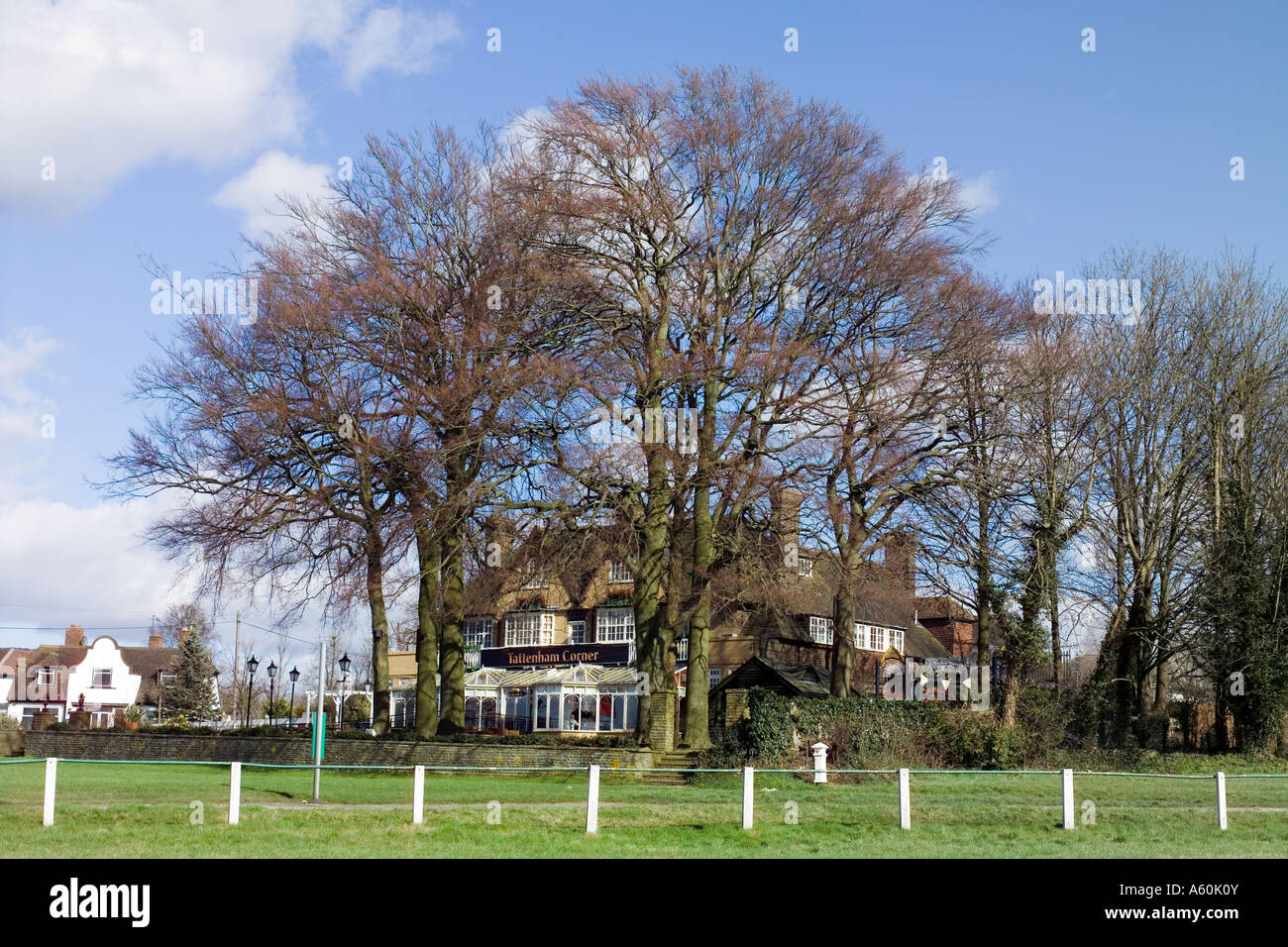 Tattenham corner pub hi-res stock photography and images - Alamy
