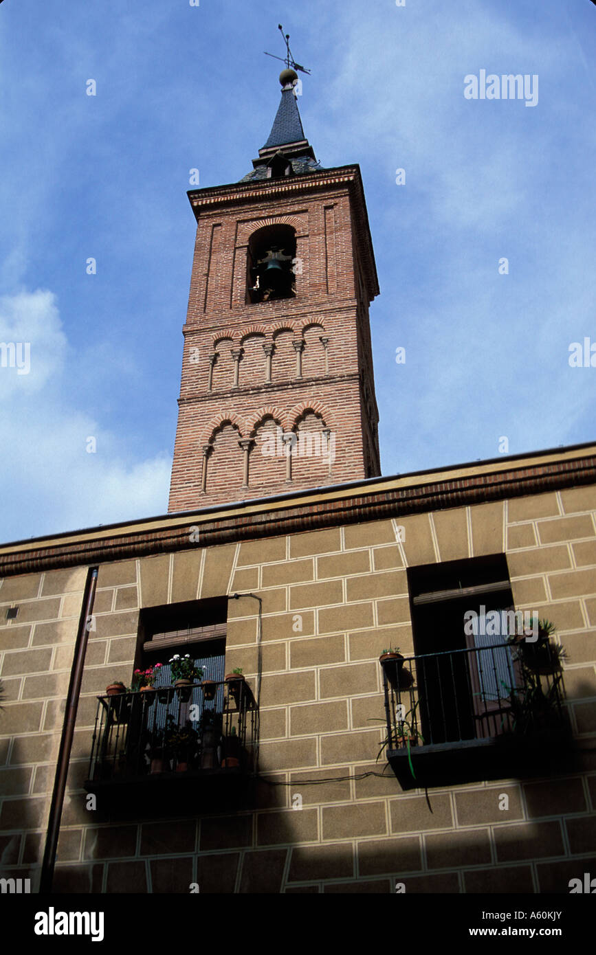 Communal balconies hi-res stock photography and images - Alamy