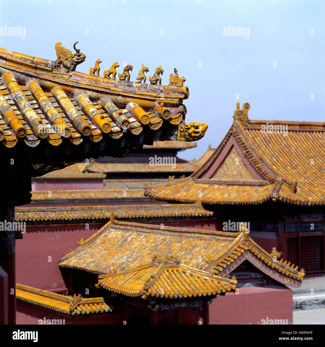 Detail of roof of temple, Lama Temple, Beijing, China Stock Photo - Alamy