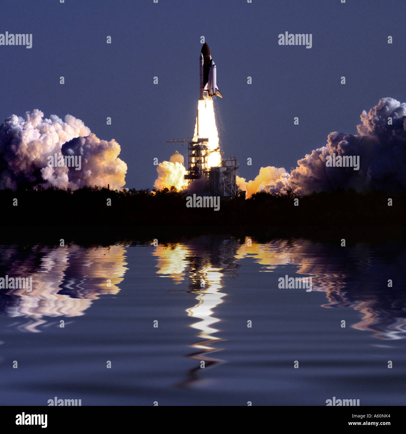 Space shuttle launch hi-res stock photography and images - Alamy