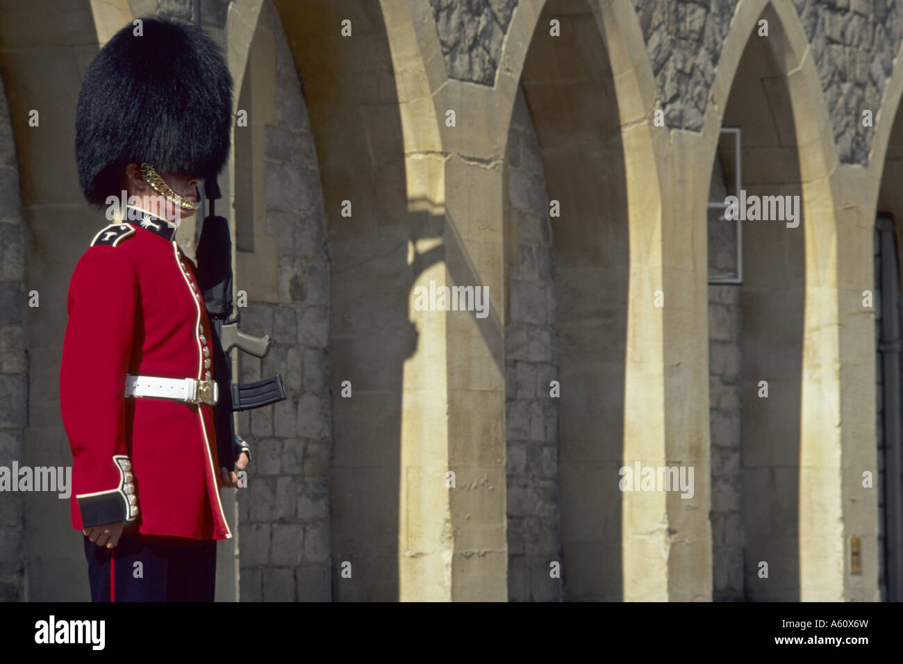 Windsor Castle; guard, United Kingdom, England, Berkshire, Windsor ...