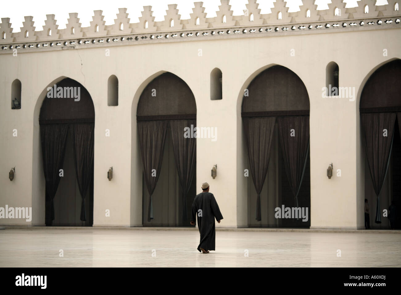 Al hakim mosque interior hi-res stock photography and images - Alamy