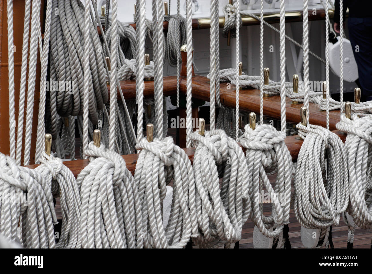 Rigging on a tall ship Stock Photo - Alamy