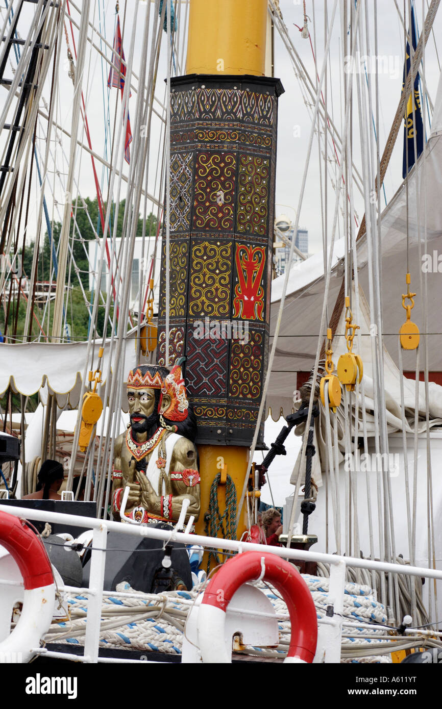 Statue on the deck of the Indonesian sailing ship De Waruci Stock Photo ...
