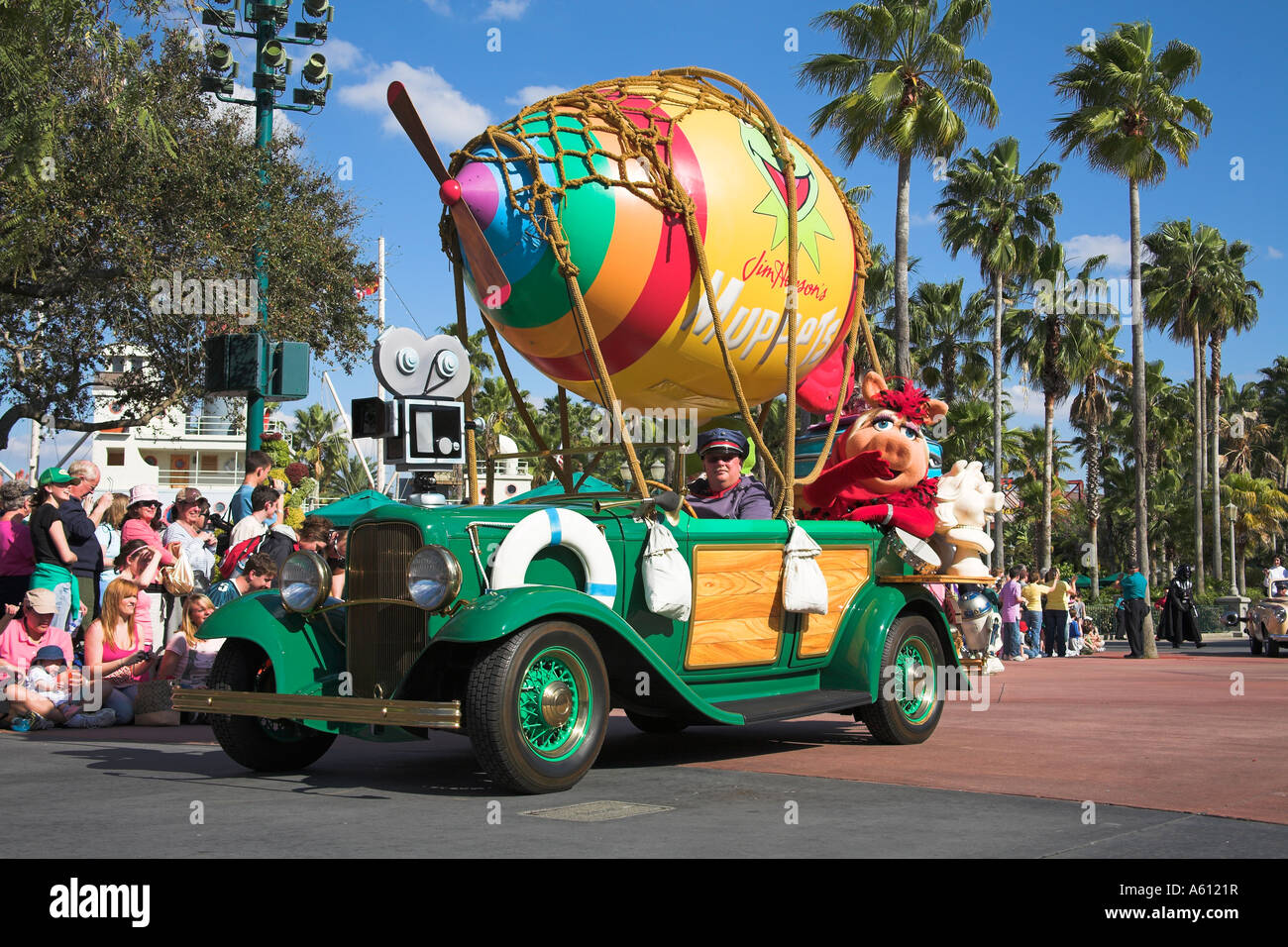 Miss Piggy, The Muppets, Disney Stars and Motor Car Parade, Disney MGM ...