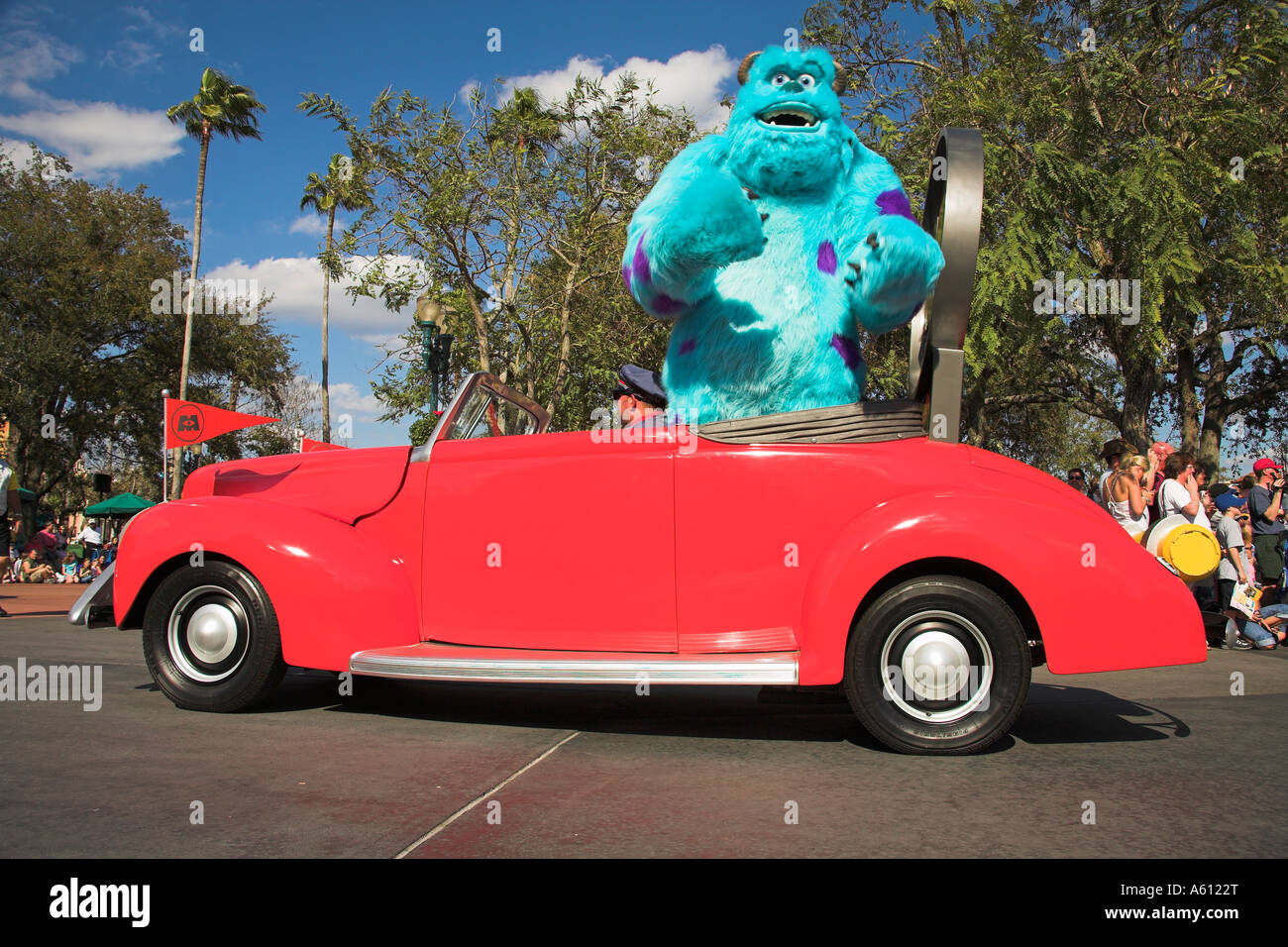 Sulley, Monsters Inc, Disney Stars and Motor Car Parade, Disney MGM ...