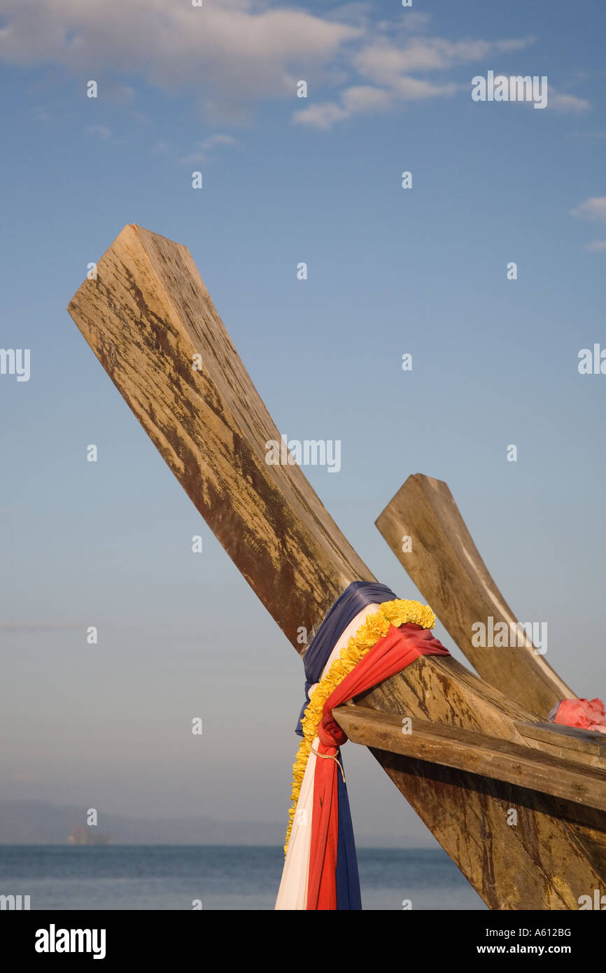 Canoe prow beach High Resolution Stock Photography and Images - Alamy