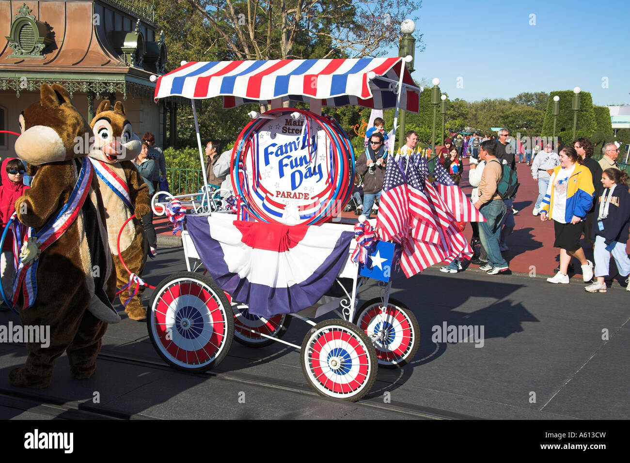 Chipmunks and pushcart, Main Street Family Fun Day Parade, Magic ...