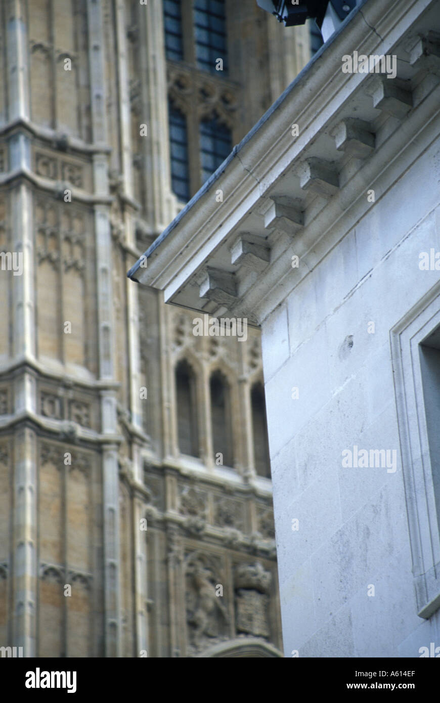 Classical entablature hi-res stock photography and images - Alamy