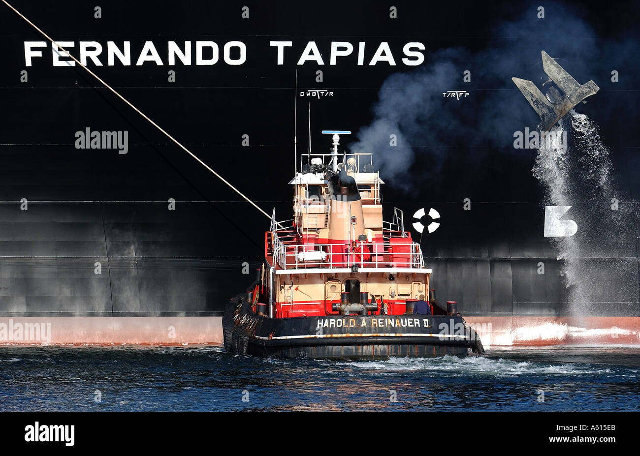 Giant tanker hi-res stock photography and images - Alamy
