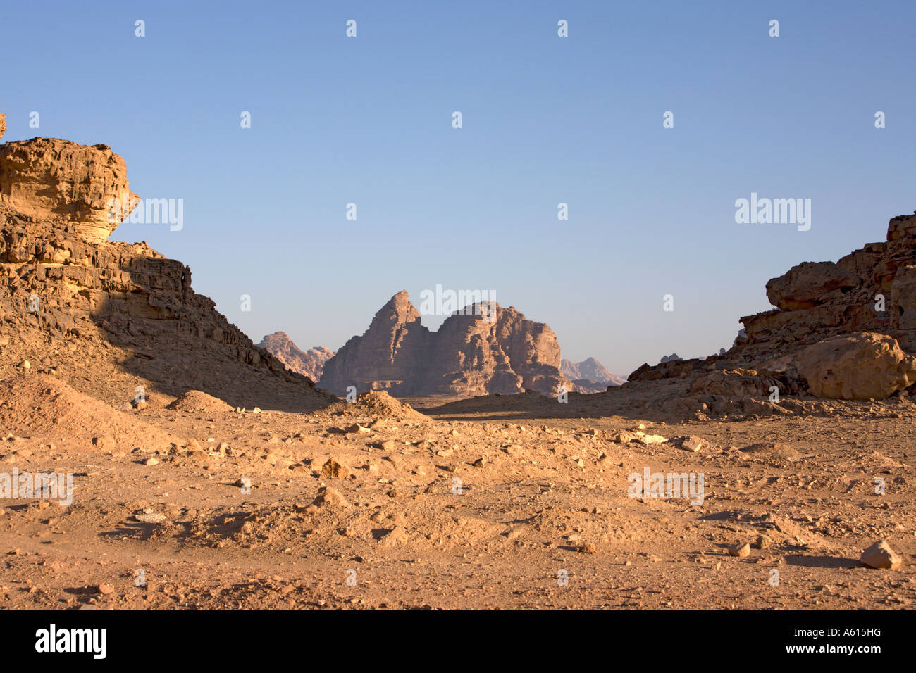 Wadi rum Jordan Bait Ali Stock Photo - Alamy