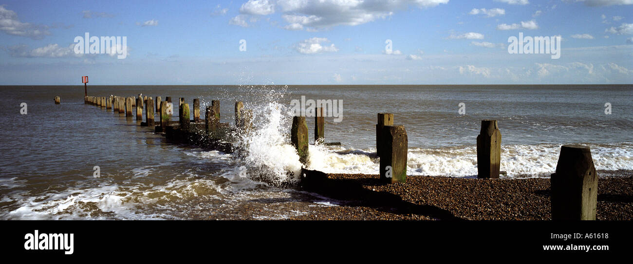 Breaking over the groynes hi-res stock photography and images - Alamy