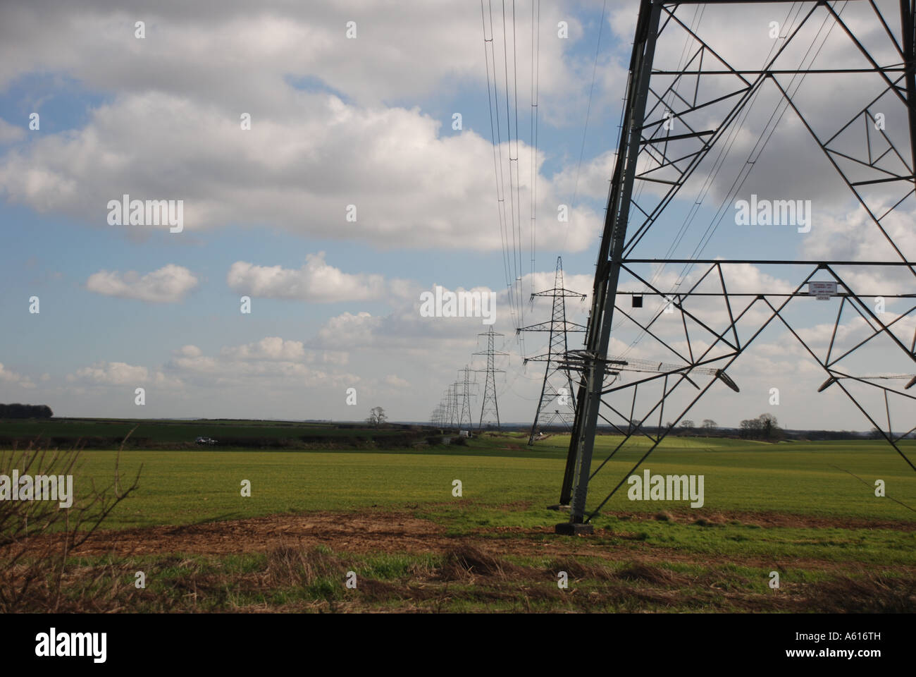 Electrical overhead pylon, Lincolnshire Stock Photo - Alamy