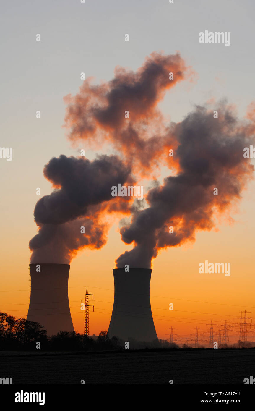 Power station cooling towers in silhouette hi-res stock photography and ...