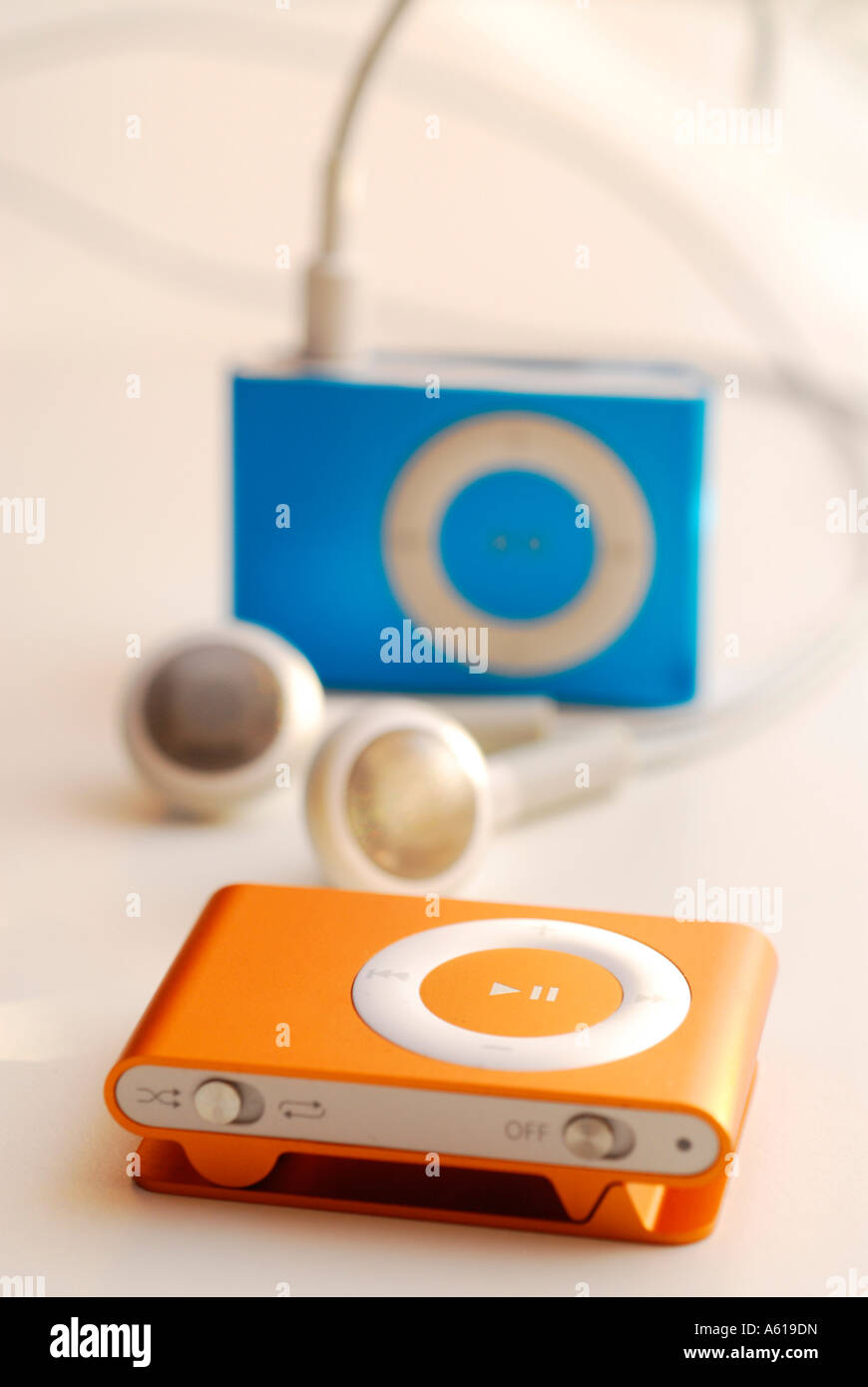 Ipod Shuffle Orange