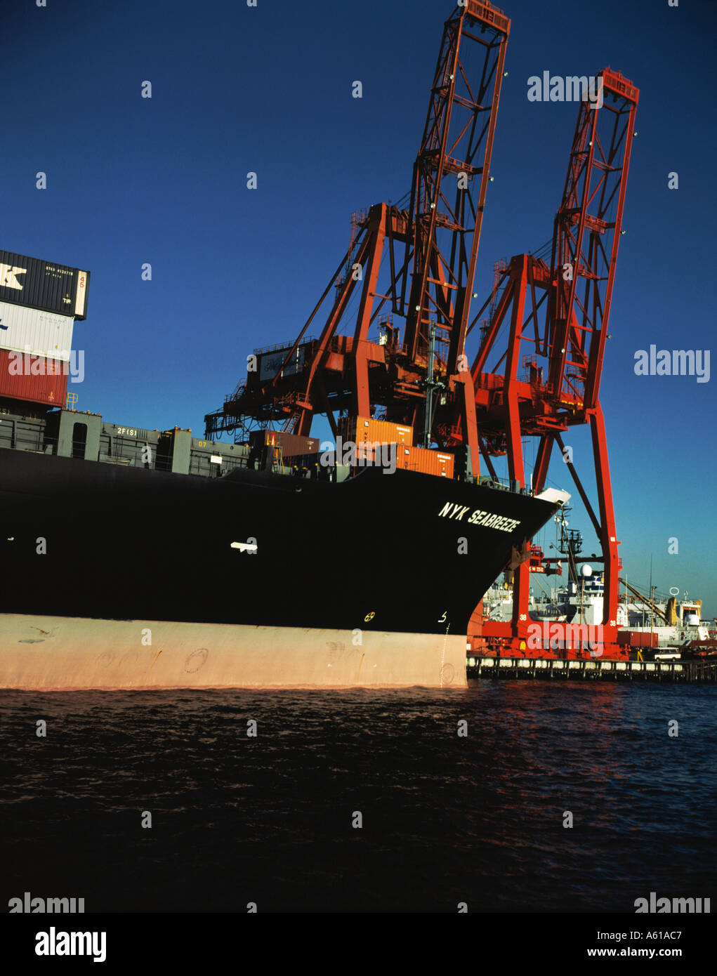 Container ship in Port of Seattle Stock Photo - Alamy