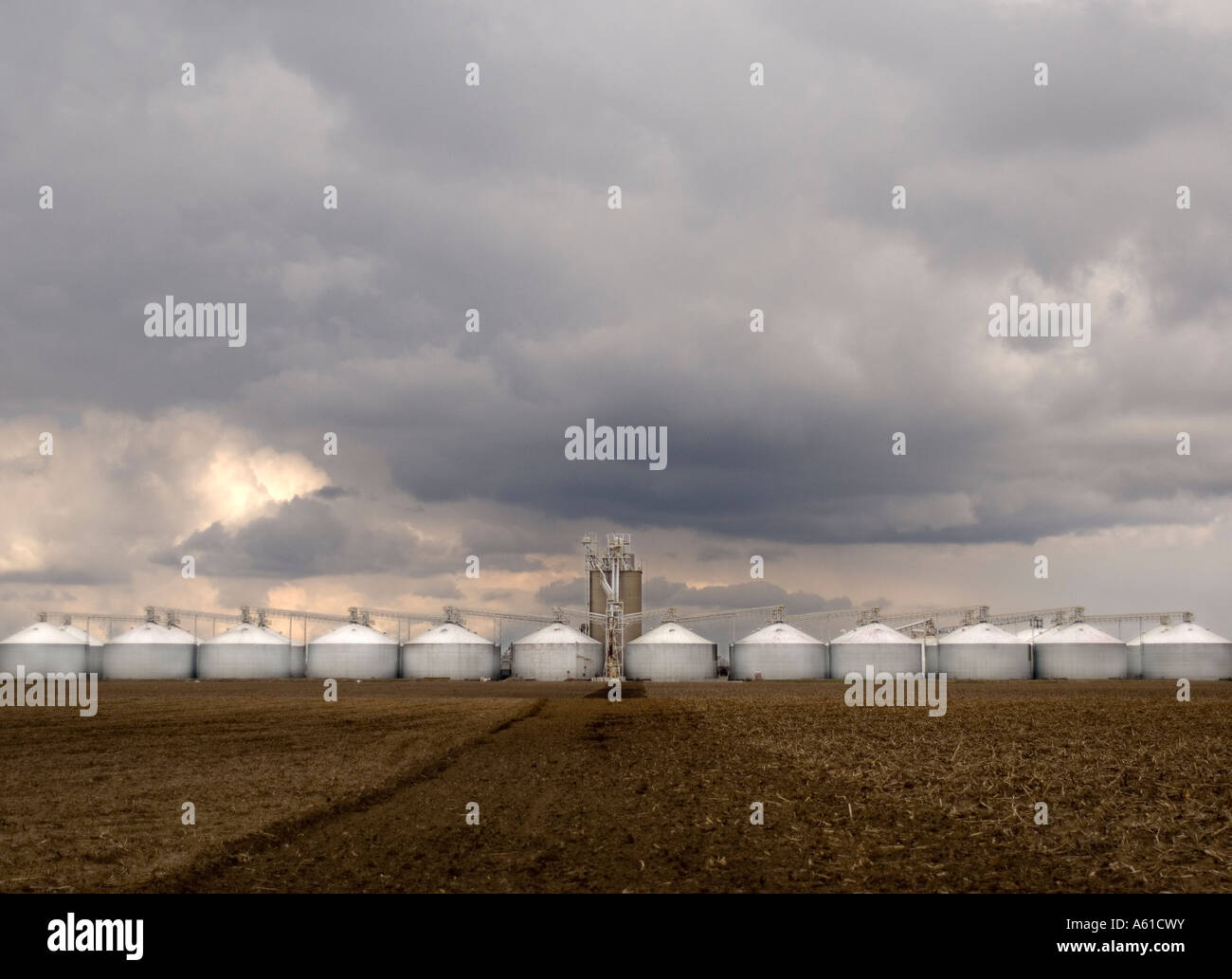 Storm bins hi-res stock photography and images - Alamy