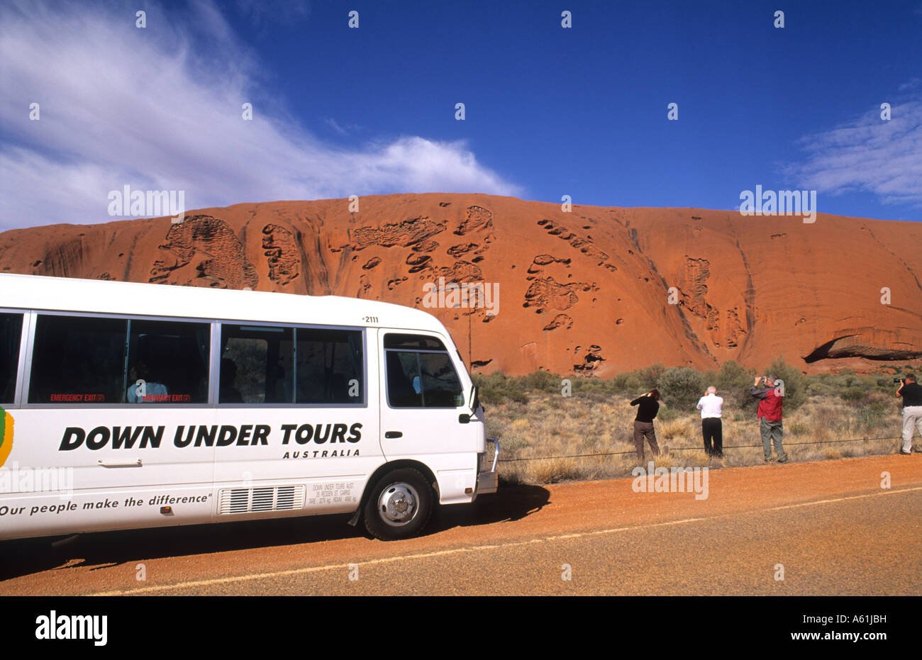 Uluru tour bus hi-res stock photography and images - Alamy