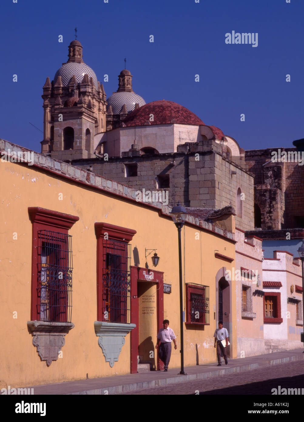 Mexico Oaxaca Oaxaca street scene Stock Photo - Alamy