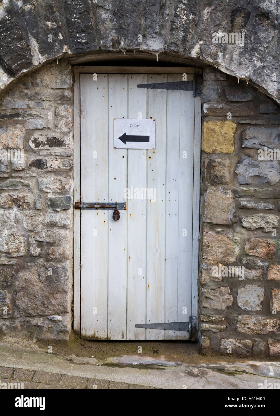 Sign on door Stock Photo - Alamy