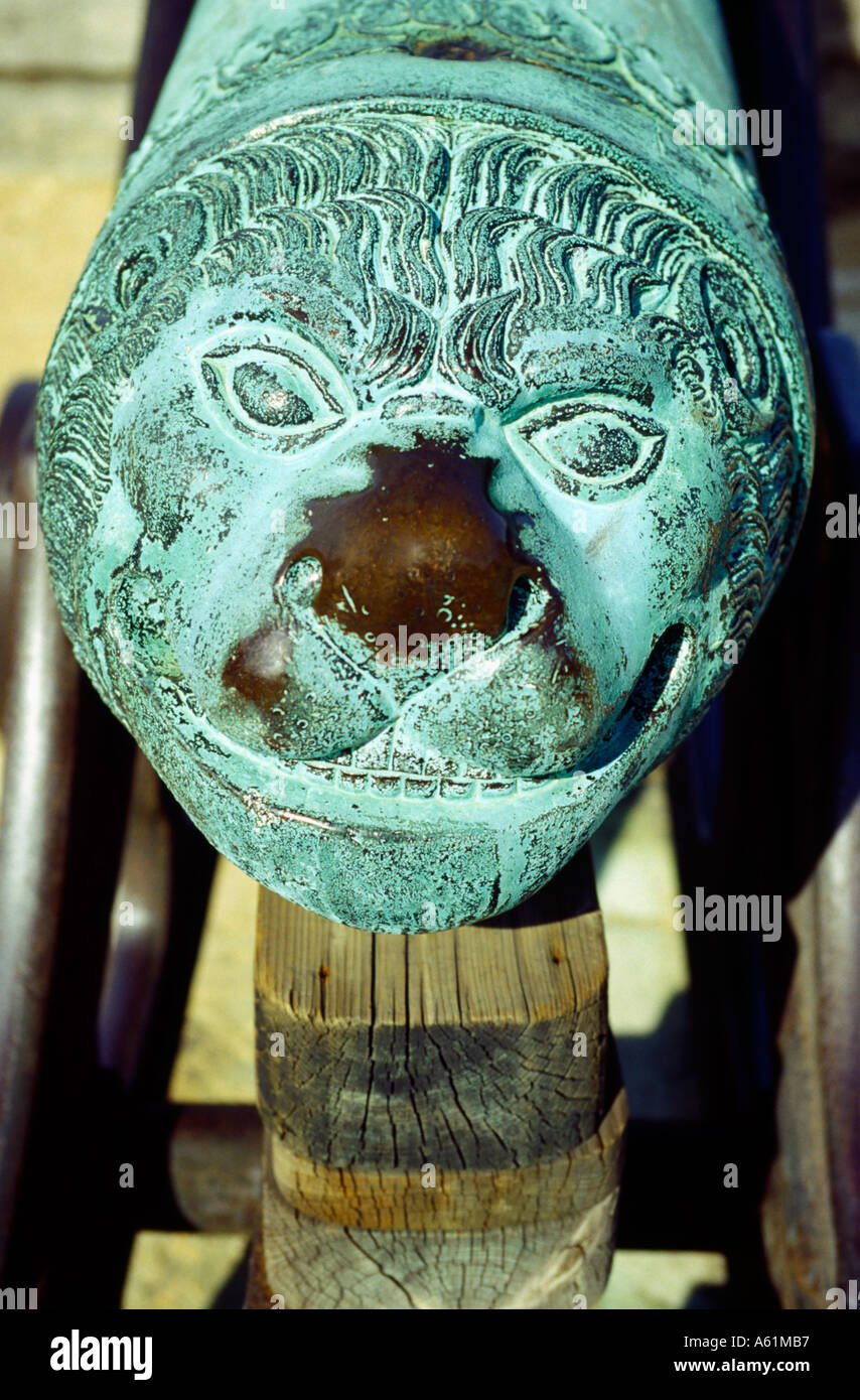 Paris Canon detail in the grounds of Hotel des Invalides Stock Photo ...