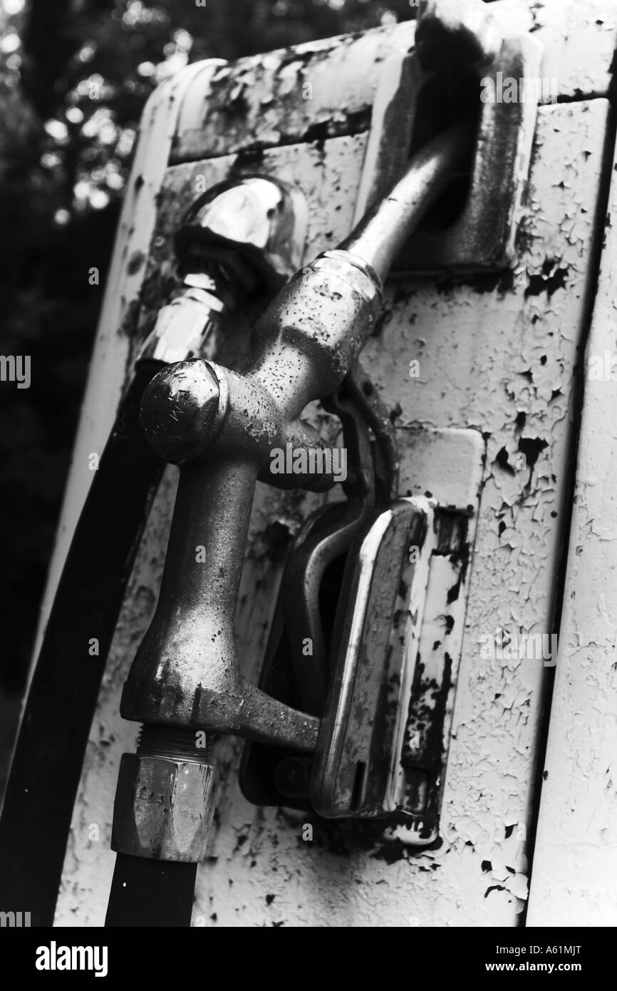 a rusty abandoned gas pump Stock Photo - Alamy