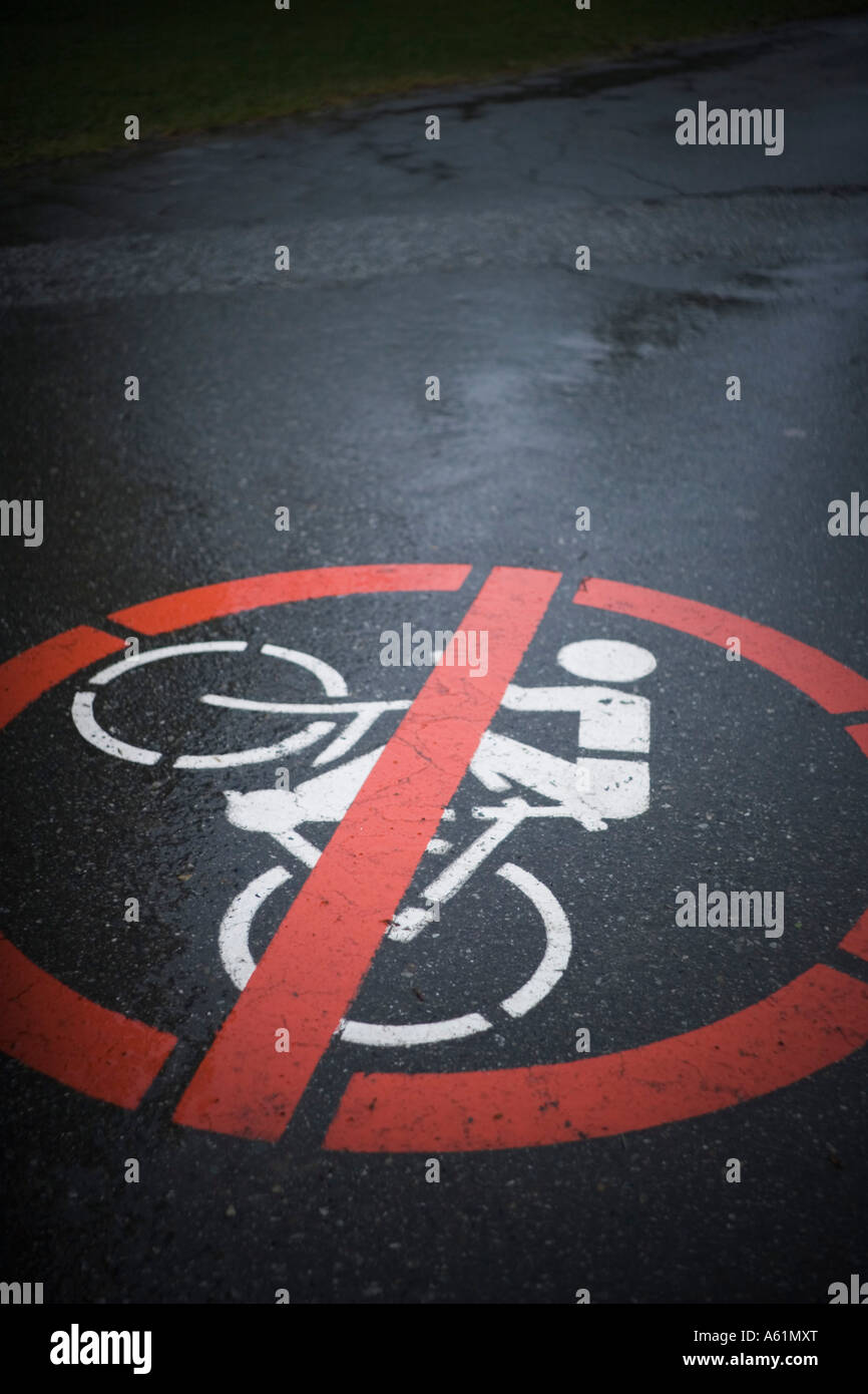 No bicycle traffic signs Stock Photo - Alamy