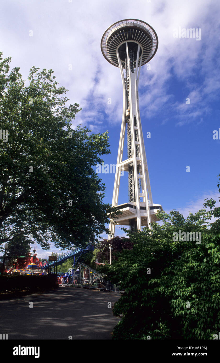 The beautiful color and architecture of the famous Space Needle in ...