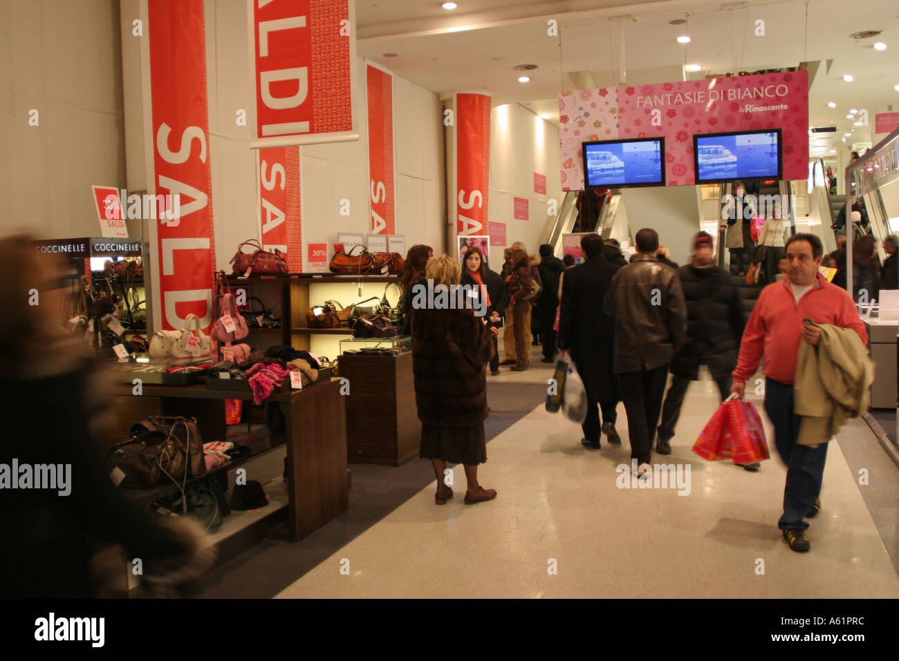 La rinascente milano hi-res stock photography and images - Alamy