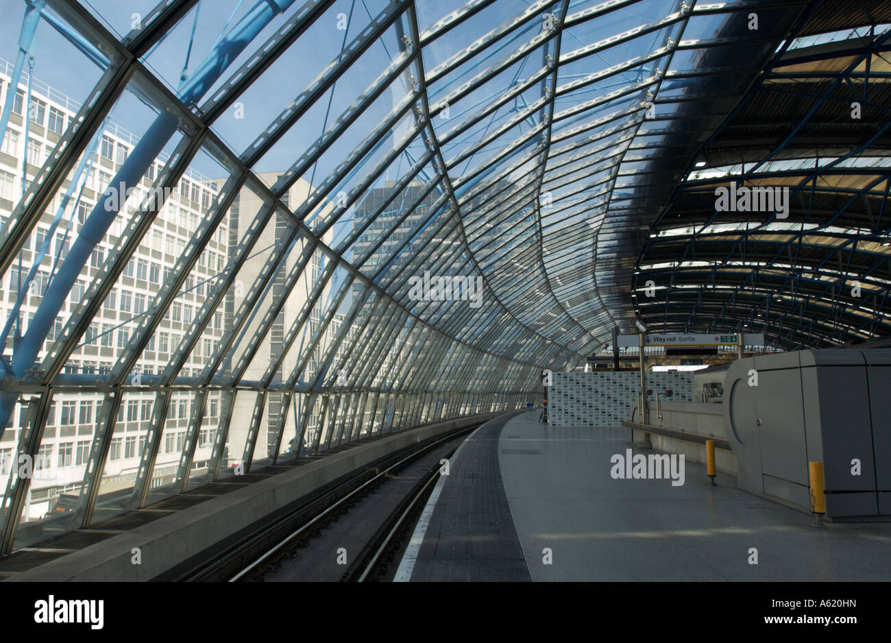 Building detail of platform and windows at Waterloo Station, London ...