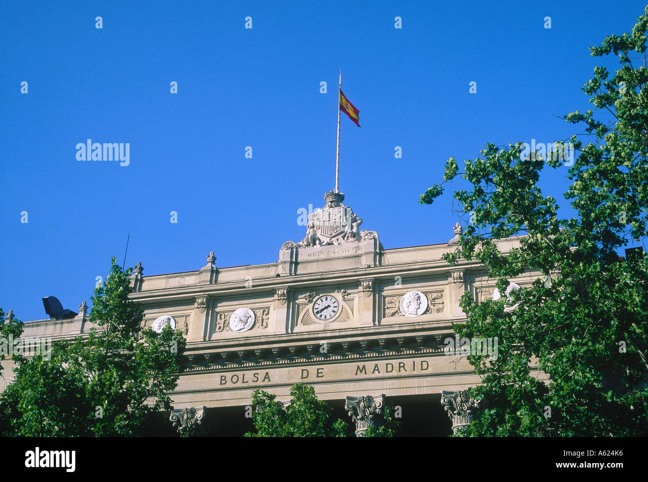 Government building madrid hi-res stock photography and images - Alamy