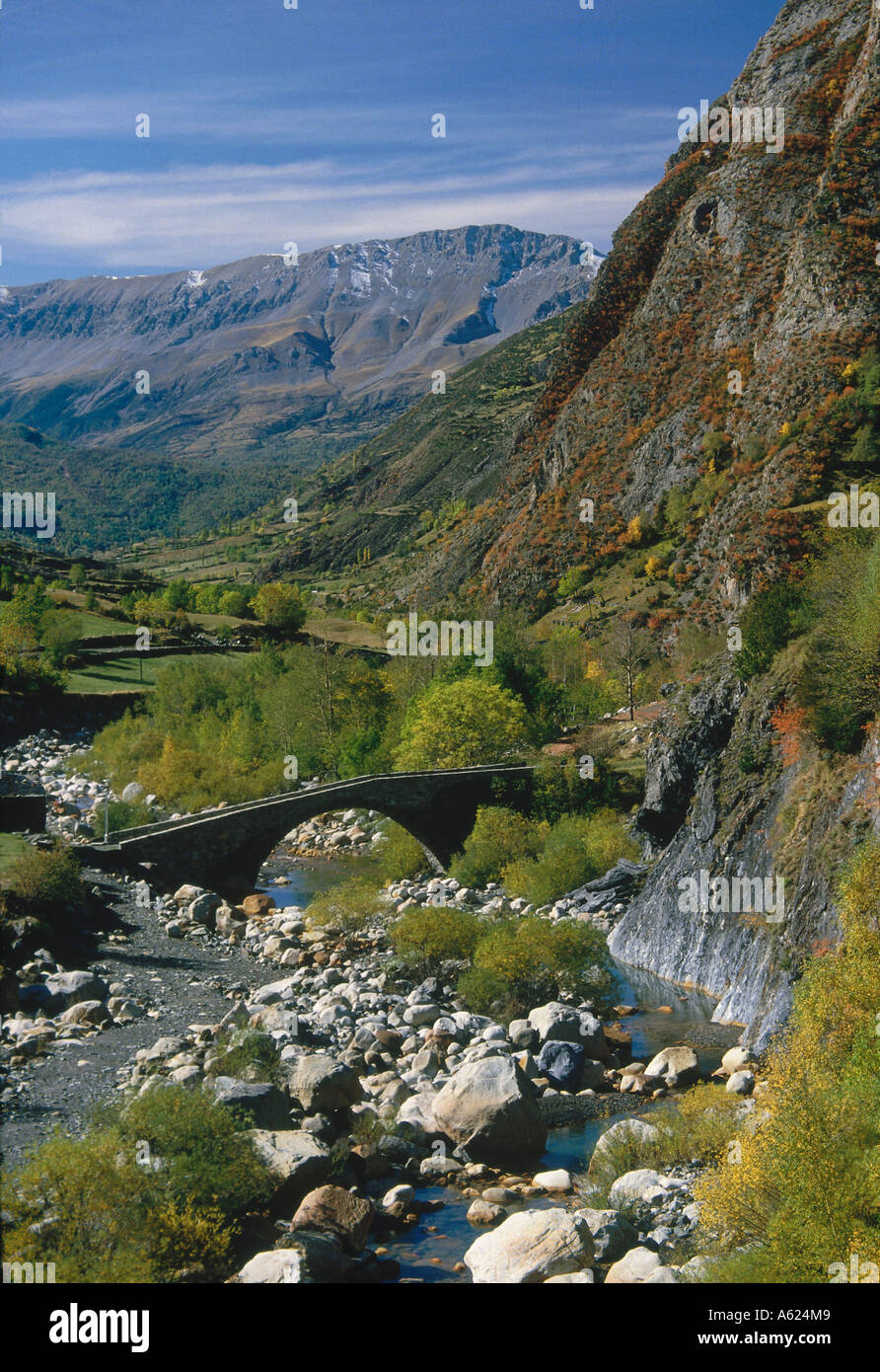 Benasque valley hi-res stock photography and images - Alamy