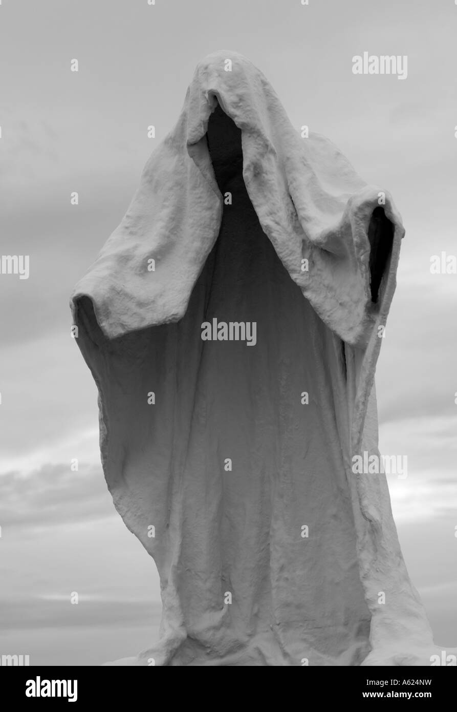 Gray ghost hi-res stock photography and images - Alamy