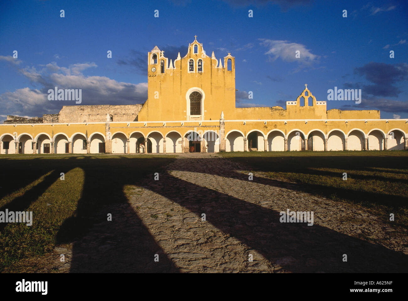 Monastery new mexico hi-res stock photography and images - Alamy