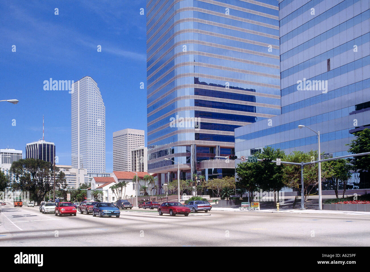 Florida city traffic hi-res stock photography and images - Alamy