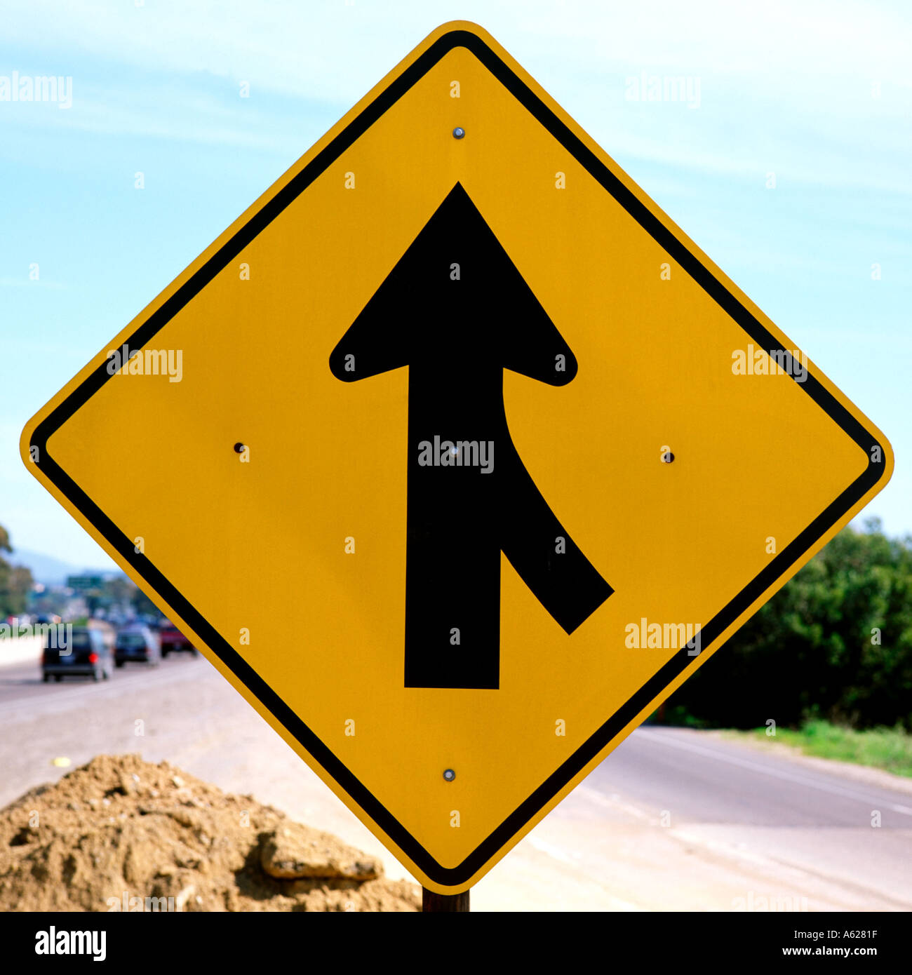 Transportation roadwaY merge sign Stock Photo - Alamy