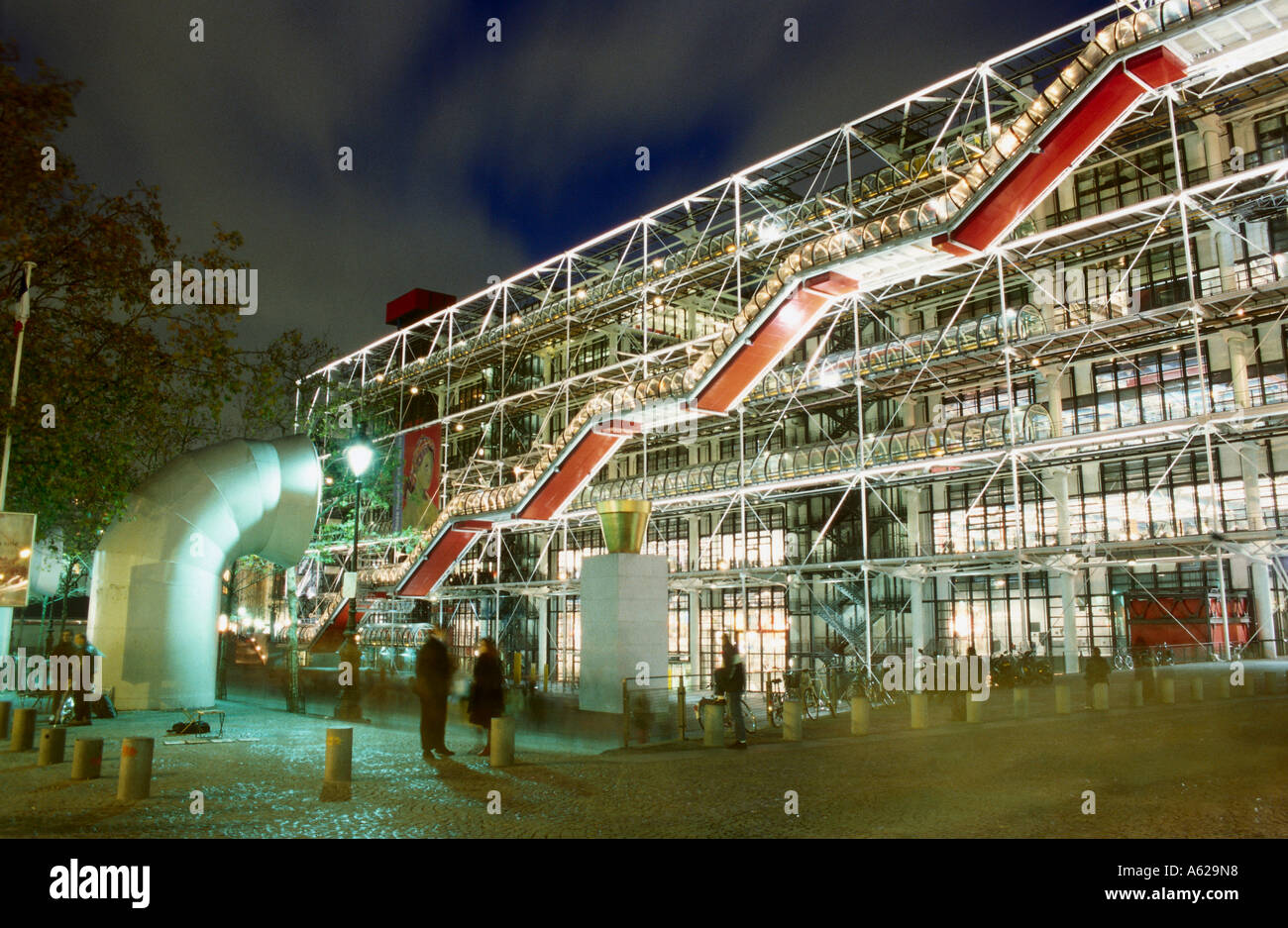 Facade of modern building lit up at night, Centre Georges Pompidou ...