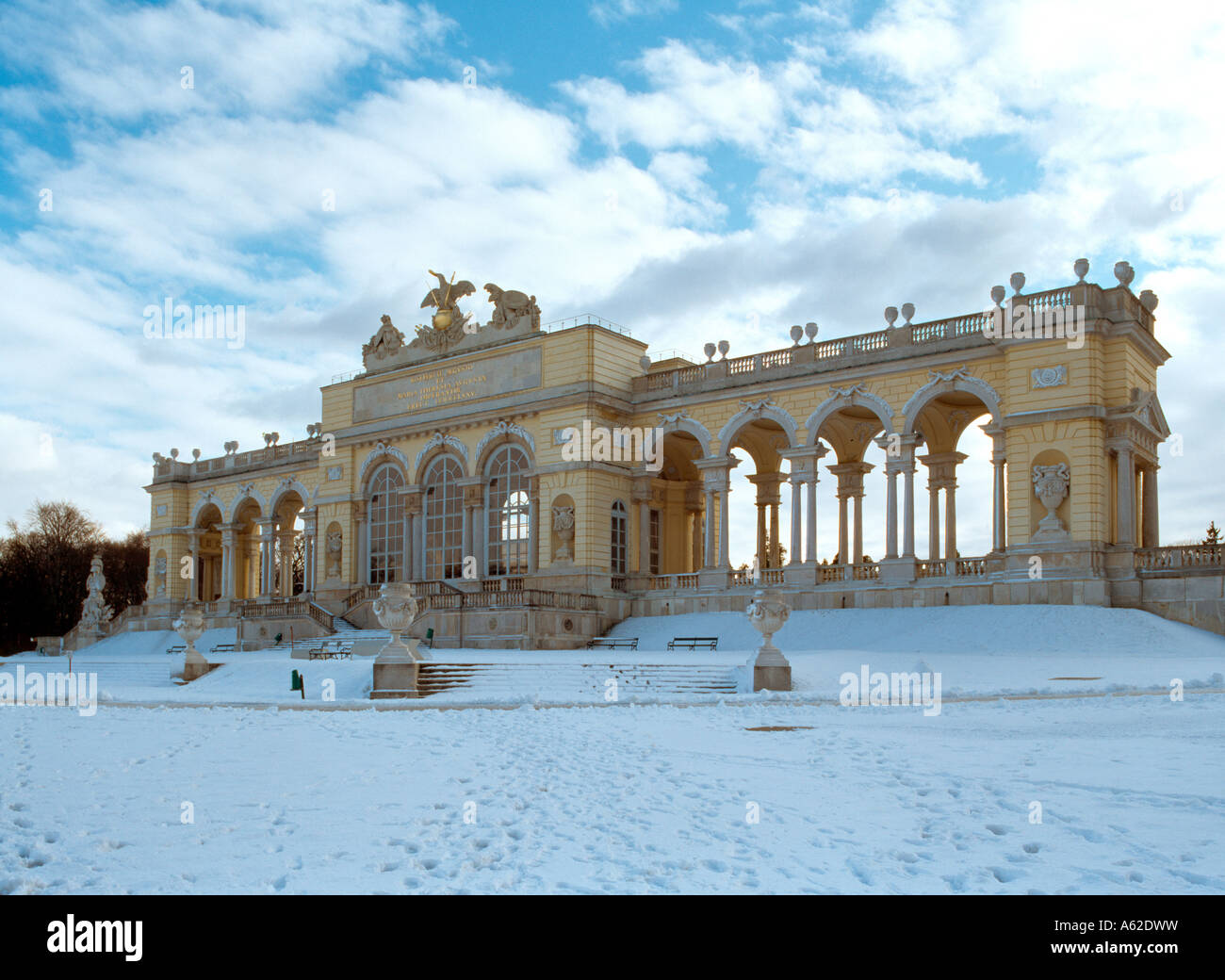 Wien, Schloßpark Schönbrunn, Gloriette Stock Photo - Alamy