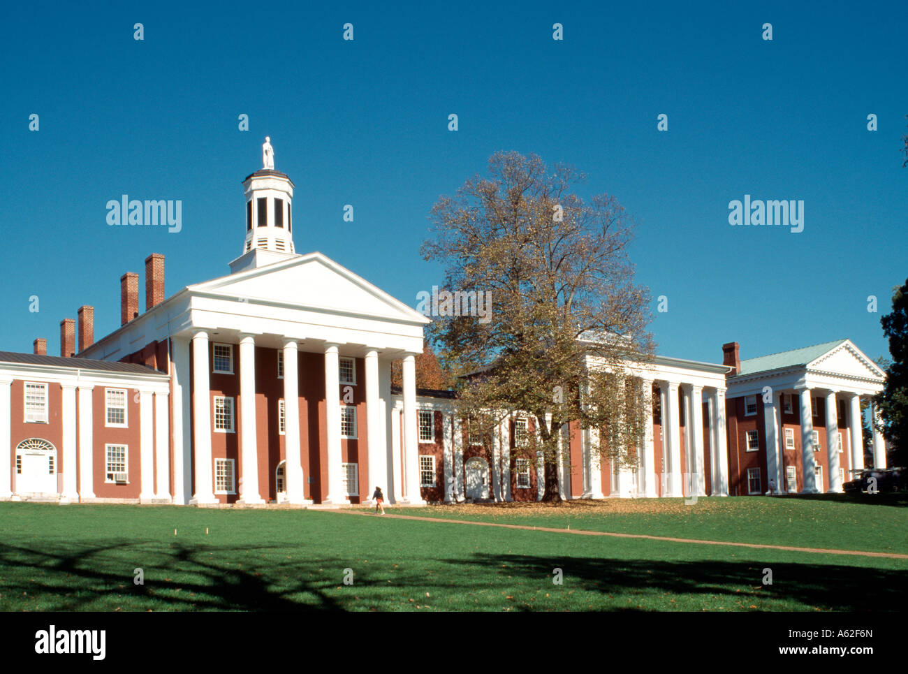 Lexington, Washington Hall, Totale Stock Photo - Alamy