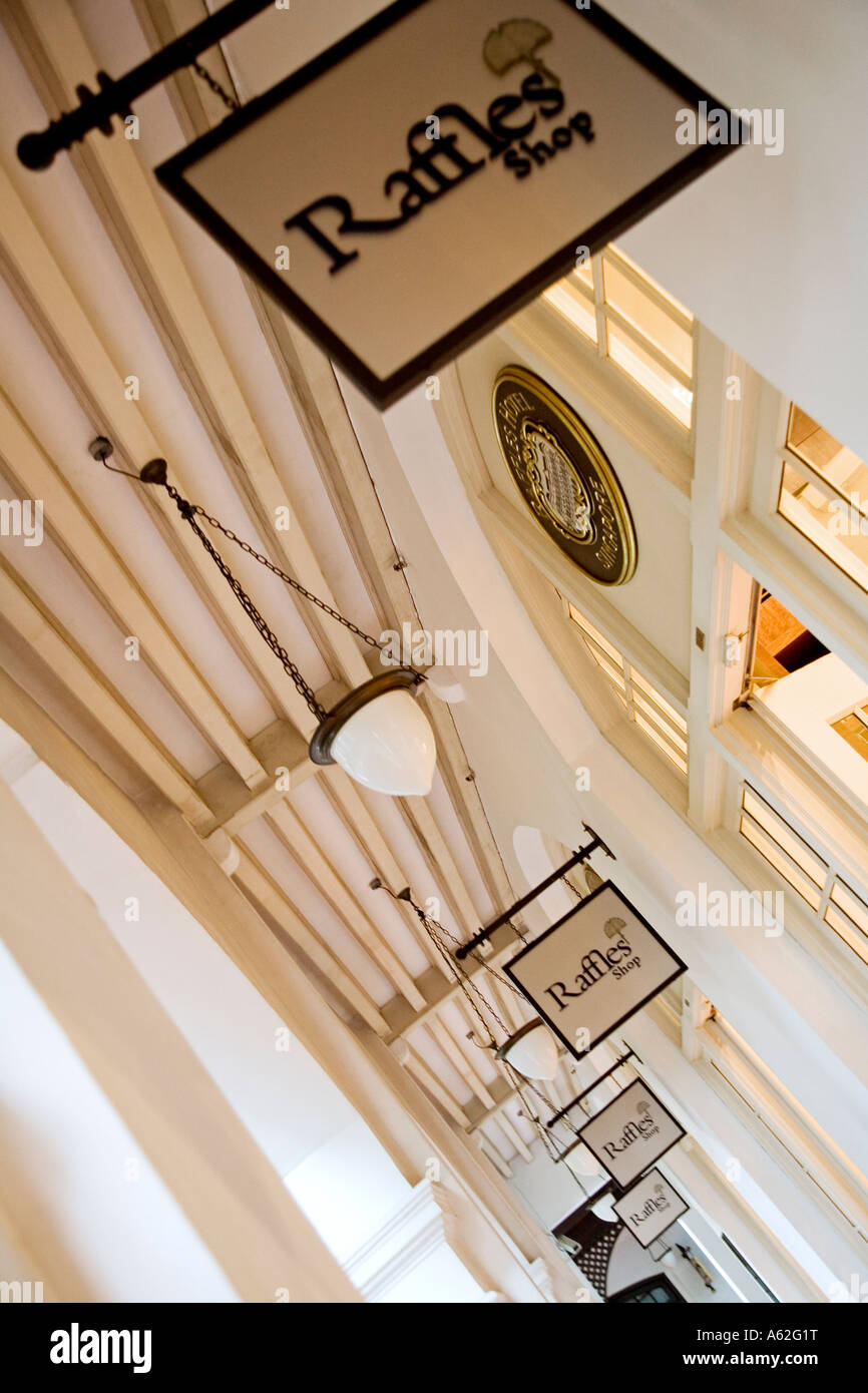 Raffles Hotel shop signs, Singapore Stock Photo - Alamy