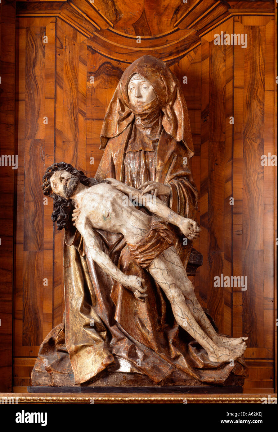 Mainz, St. Quintin, Pieta am südlichen Seitenaltar Stock Photo - Alamy