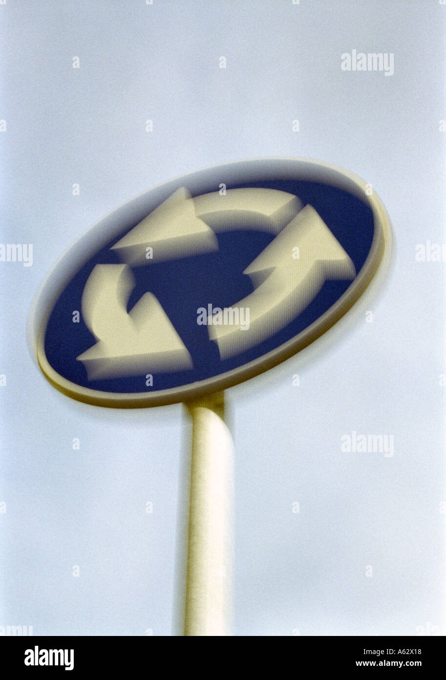roundabout sign movement blur Stock Photo - Alamy
