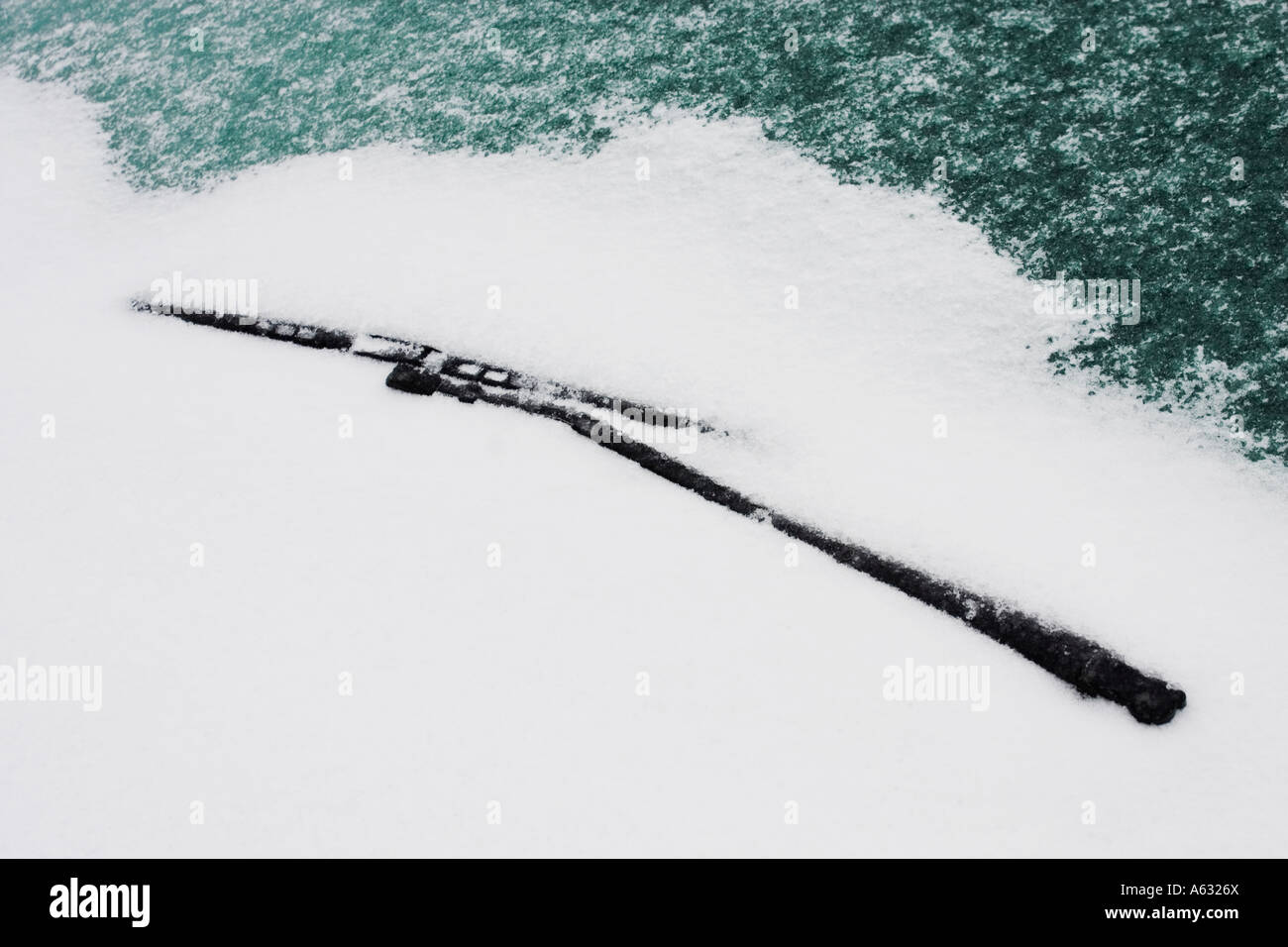 Windshield wipers in snow Stock Photo - Alamy