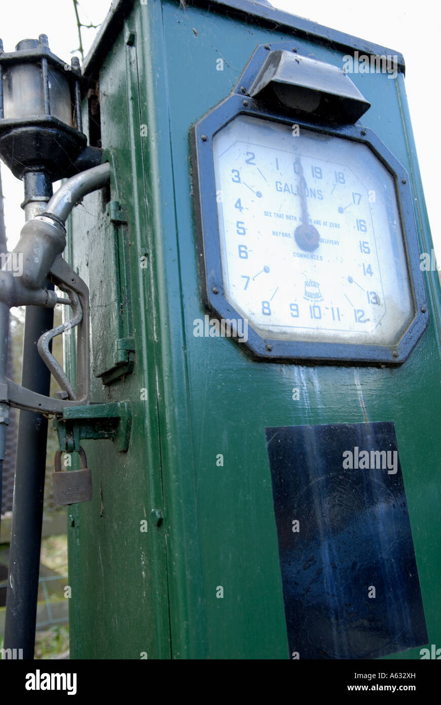 Gallons hi-res stock photography and images - Alamy