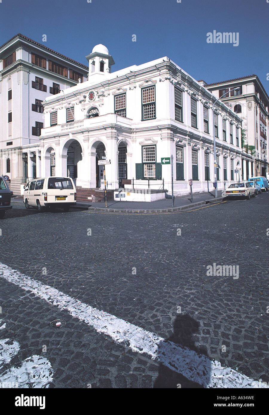 Longmarket street hi-res stock photography and images - Alamy