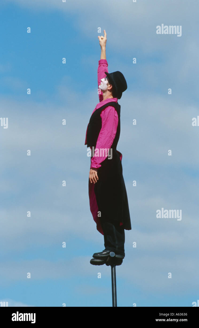 Clown balancing hi-res stock photography and images - Alamy