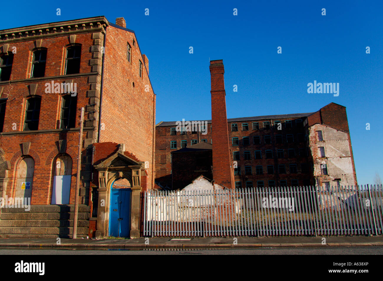 Old leeds hi-res stock photography and images - Alamy