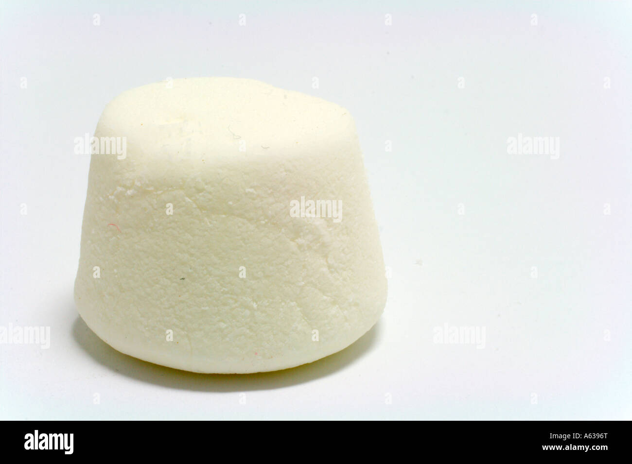 A single White Marshmallow Stock Photo - Alamy
